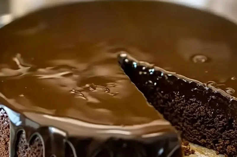 Ultimate Chocolate Ganache Torte: A Delicious Indulgence